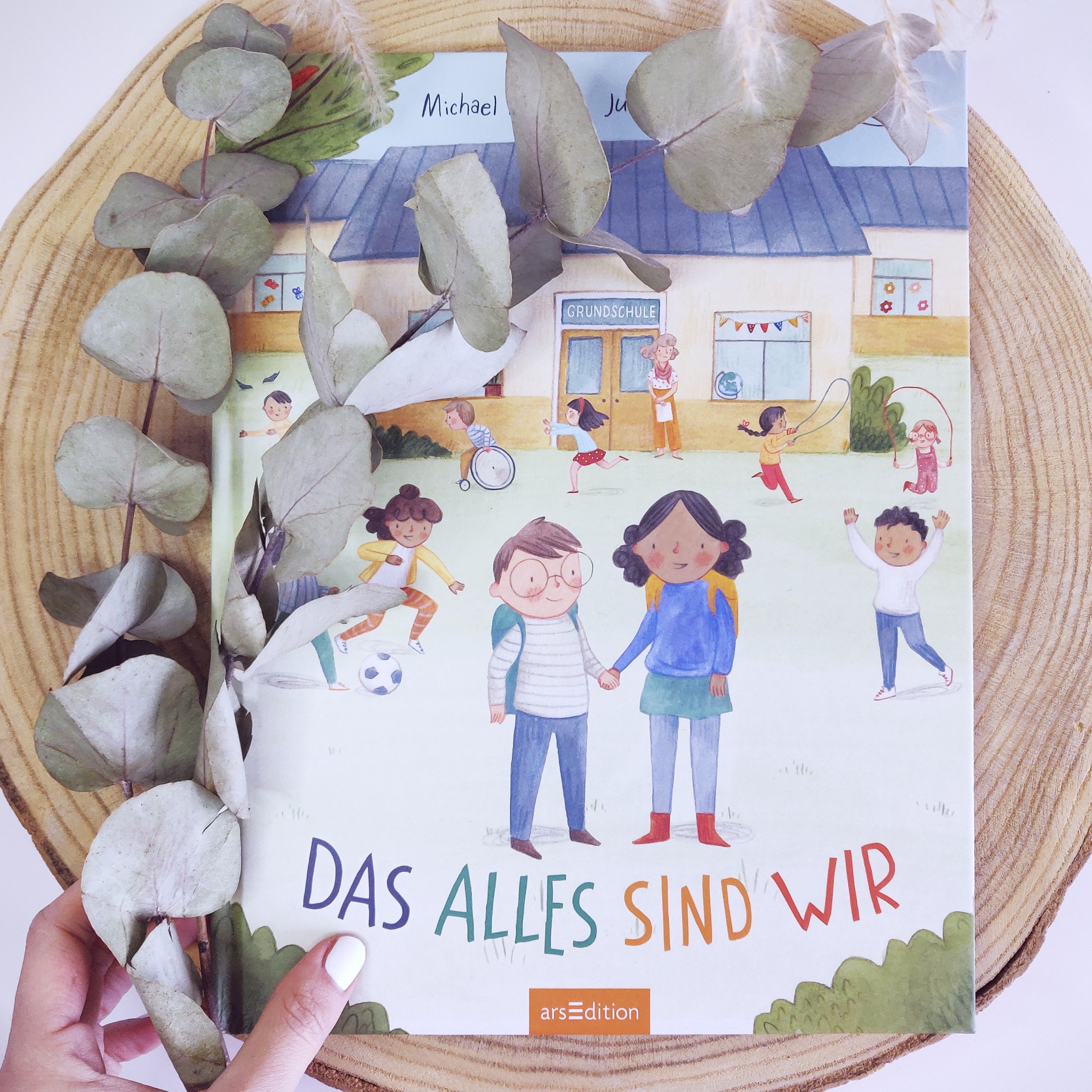 Michael Engler und Julianna Swaney – Das alles sind wir – Papillionis liest